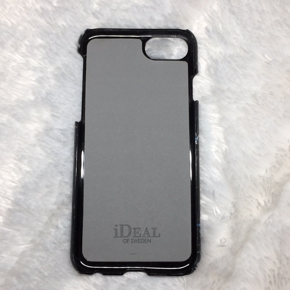 iDEAL OF SWEDEN | Accessories | Ideal Of Sweden Fashion Cell Phone Case ...